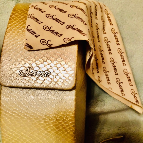 Sama | Accessories | Rare Samas Heart Of Gold Comlection Limited ...